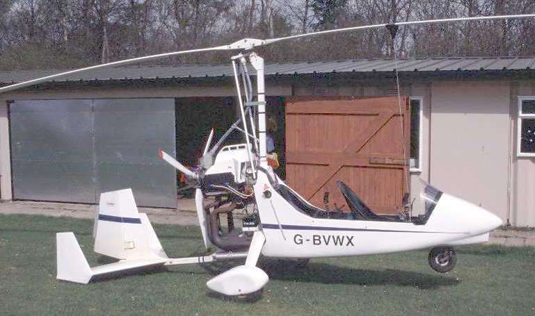 MAGNI M-16 Tandem Trainer MM16 — ICAO Type Designator G1P L/G